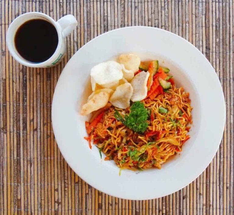 Bali Food Guide: 12 Amazing Balinese Foods To Try - Where Goes Rose?