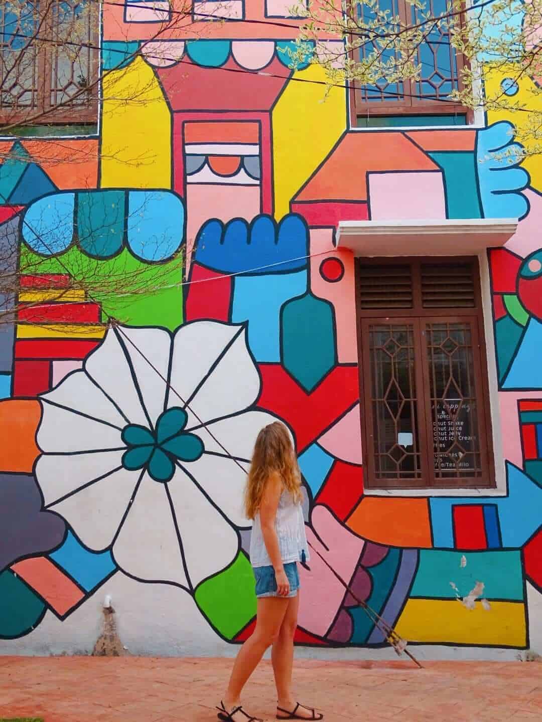 Melaka Street Art Guide: Colourful Murals in Malaysia