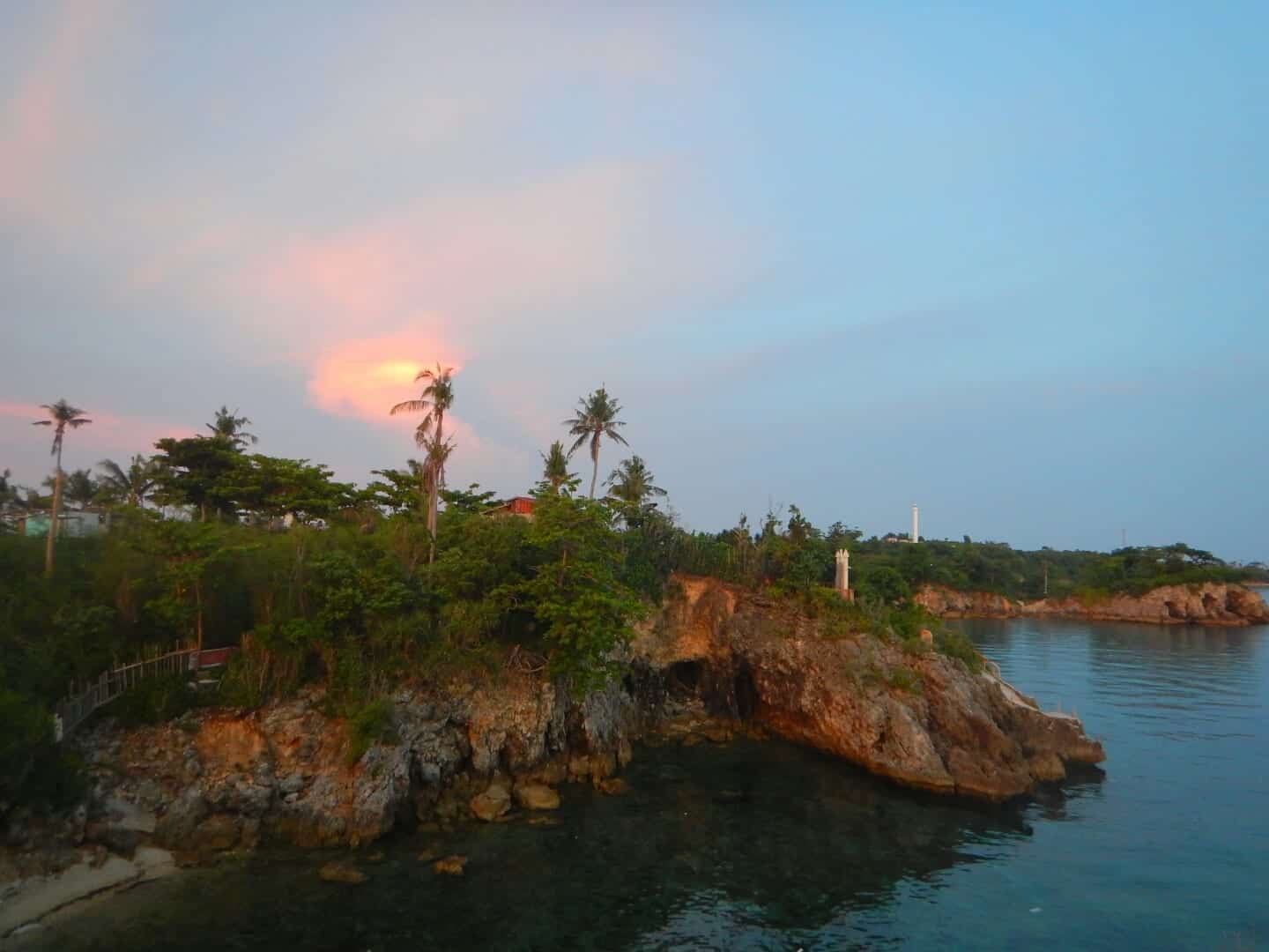 Diving With Sharks on Malapascua Island, the Philippines - Where Goes Rose?